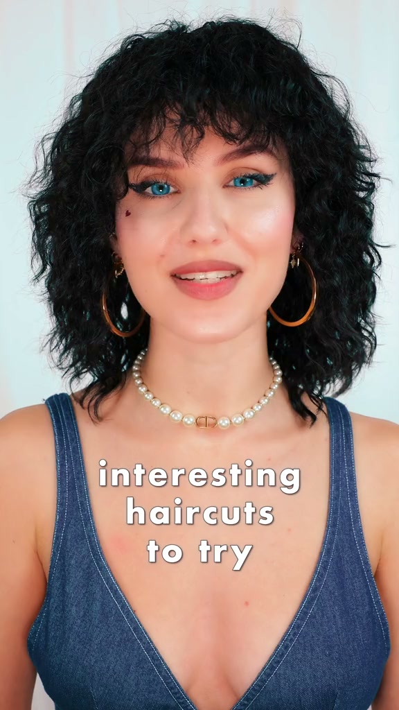 Best haircuts to flatter your 2C wavy hair
