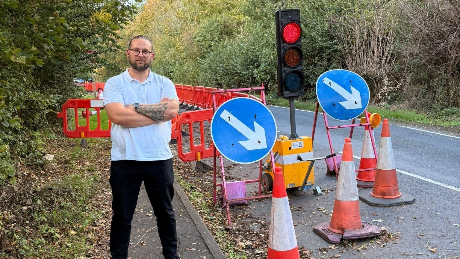 Lives at risk if road not fixed, councillor warns