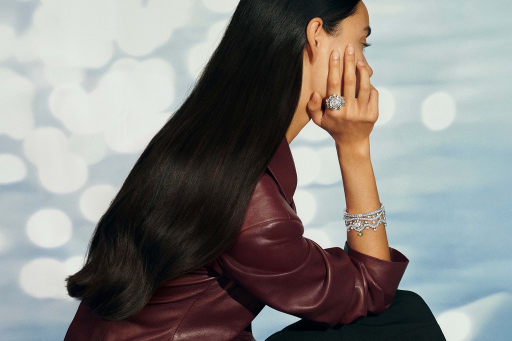 De Beers London's new high jewelry spotlights cabochons, color ...