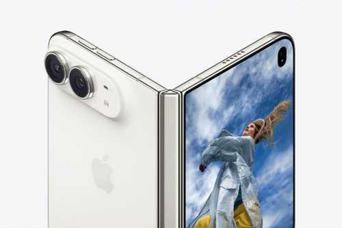 Foldable phones: Are they finally mainstream?