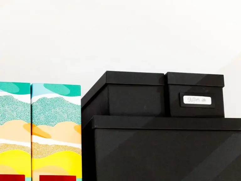5 storage habits professional organizers say actually create more clutter