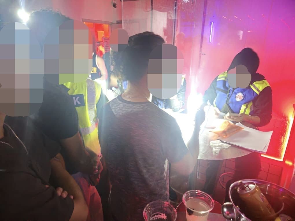 Same Sex Nightclub Raided In Kl Four Foreigners Nabbed
