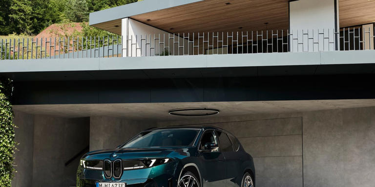 BMW’s new iX3 EV SUV adds an M60 performance model that packs a healthy ...
