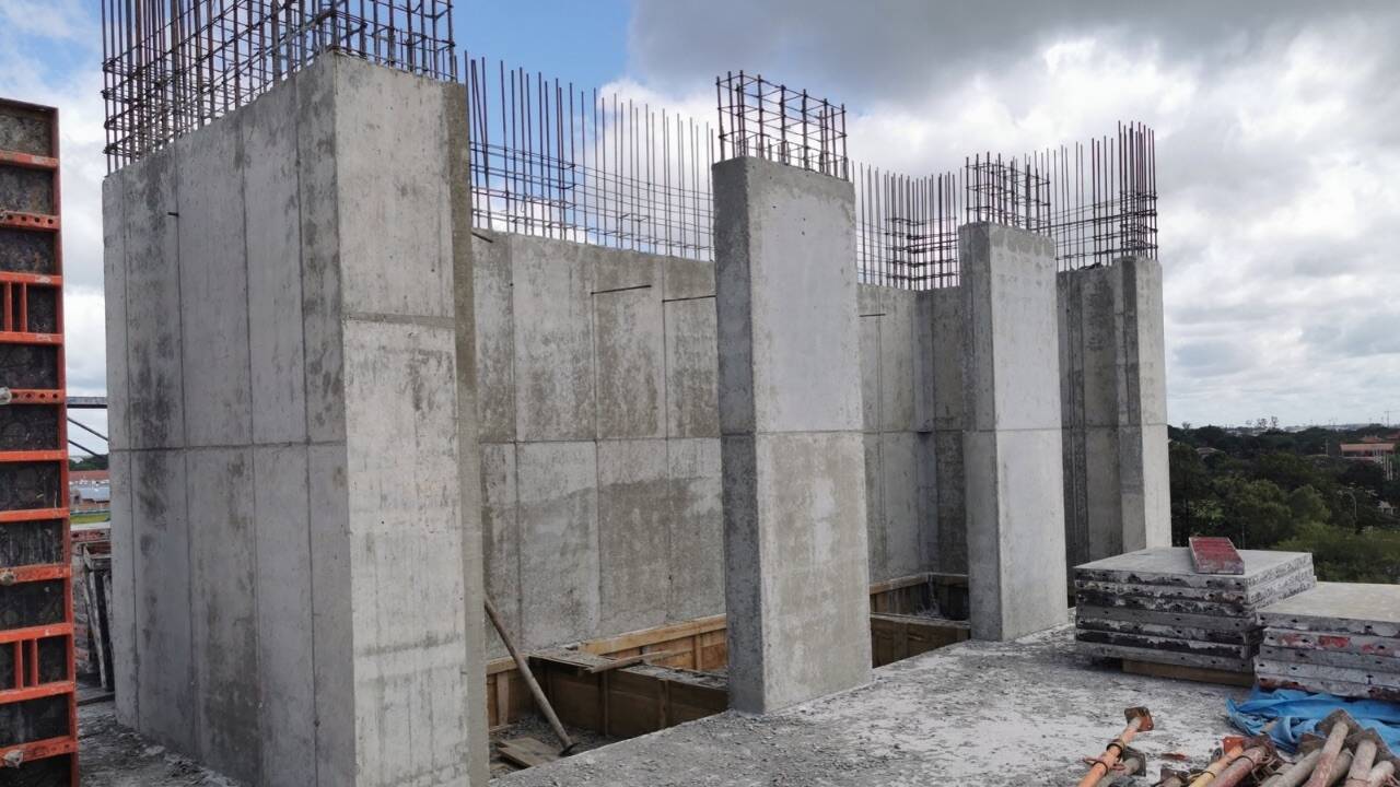 What's the difference between cement and concrete?