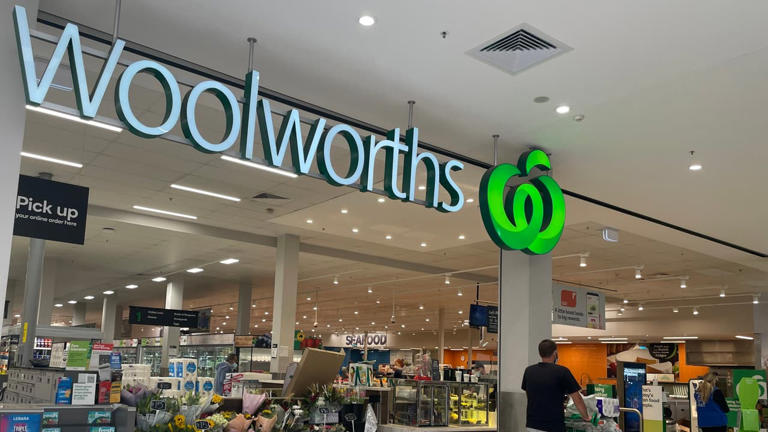 Woolies axes popular member-only program