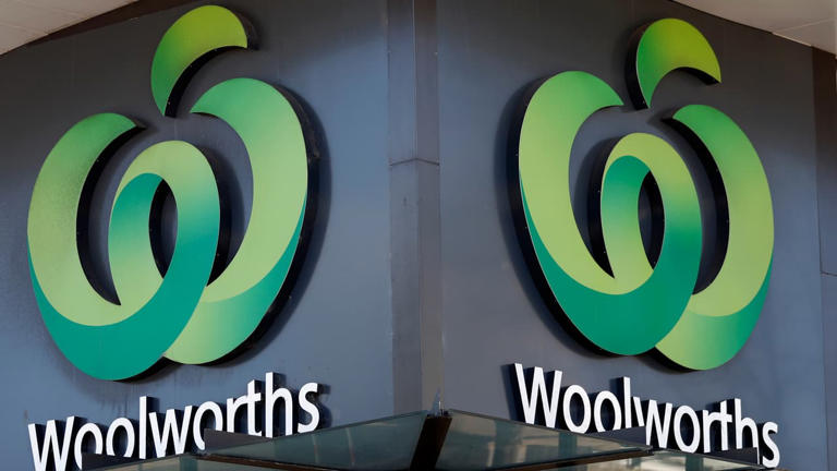 Woolies axes popular member-only program