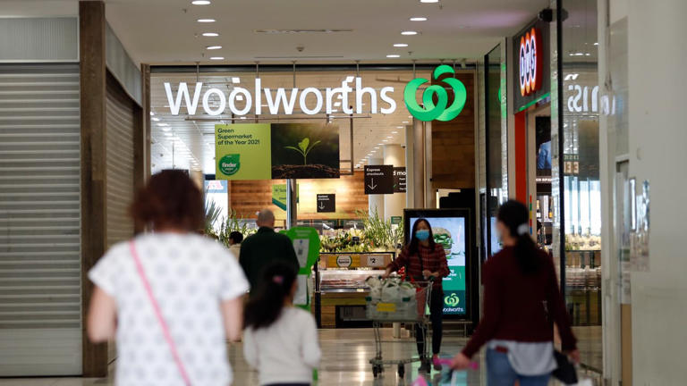 Woolies axes popular member-only program