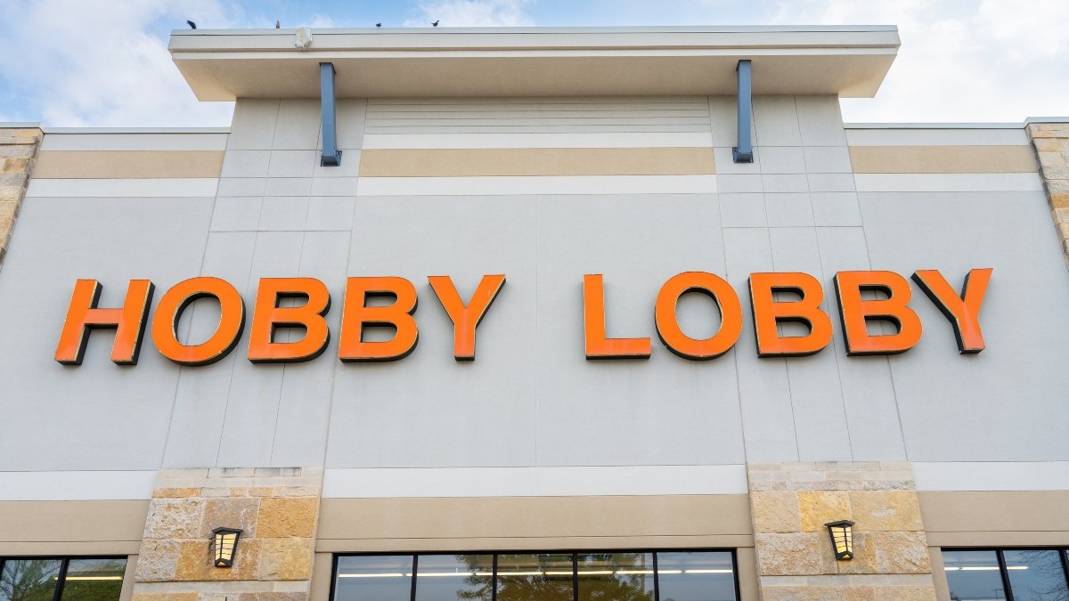 Readers love Hobby Lobby's cozy fall romance books and they're 40% off