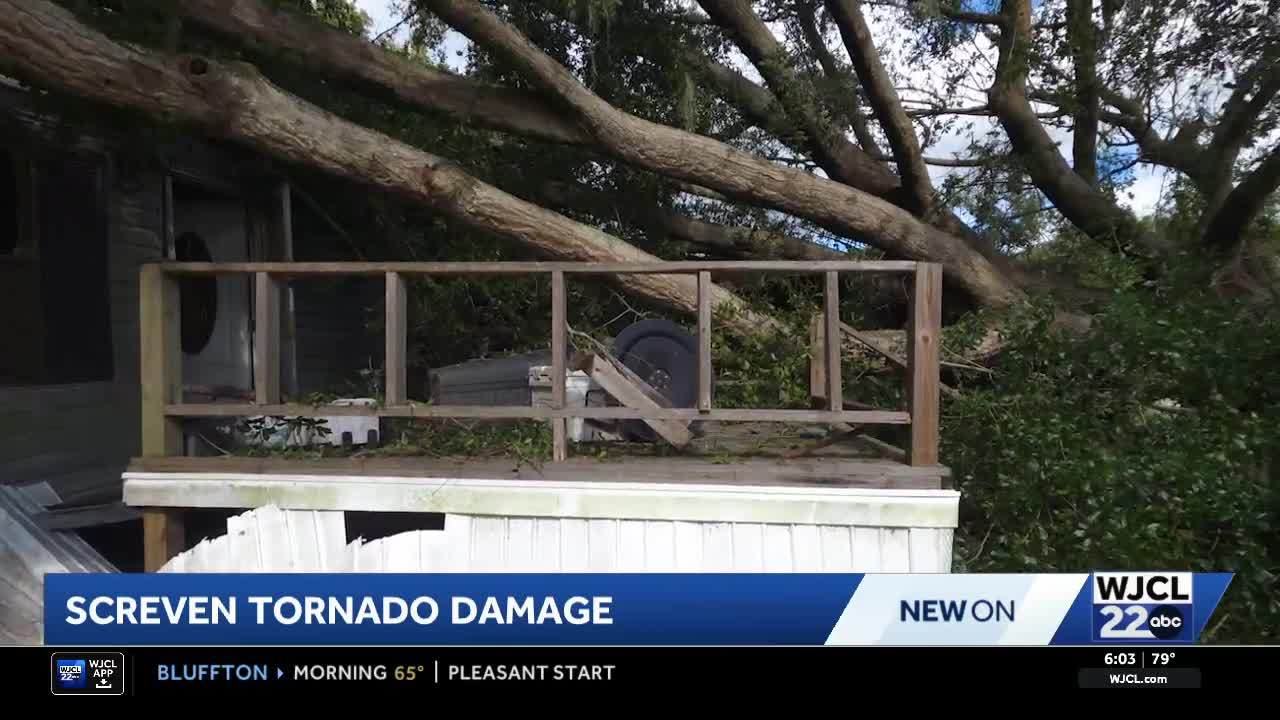 Neighbors: 3 were inside damaged mobile home as tornado hit