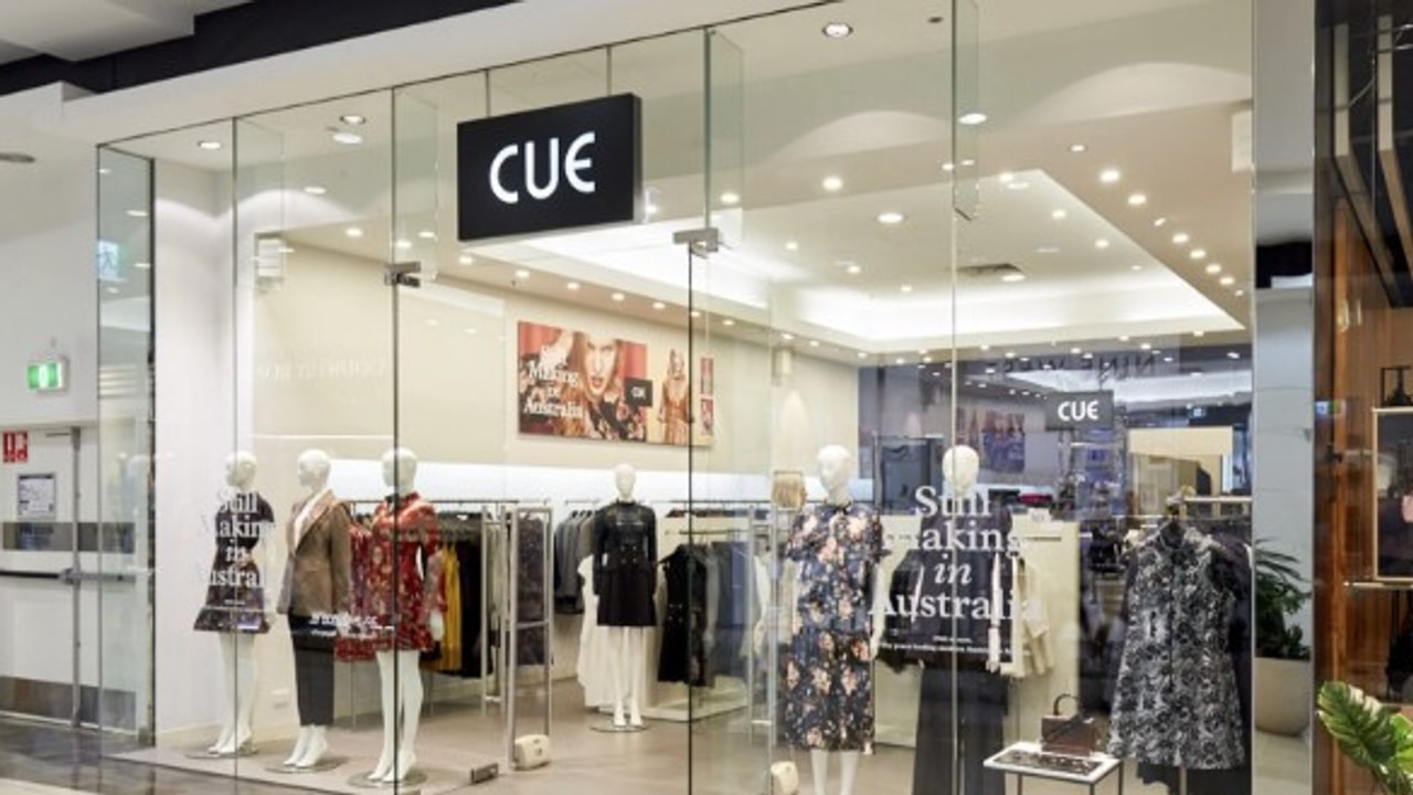 Fashion icon to shut 26 stores