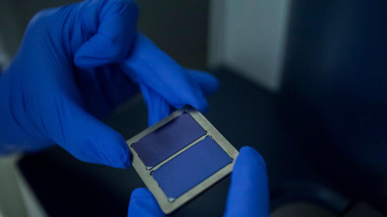 Perovskite solar mini-modules reach 18.2% efficiency using safer solvents
