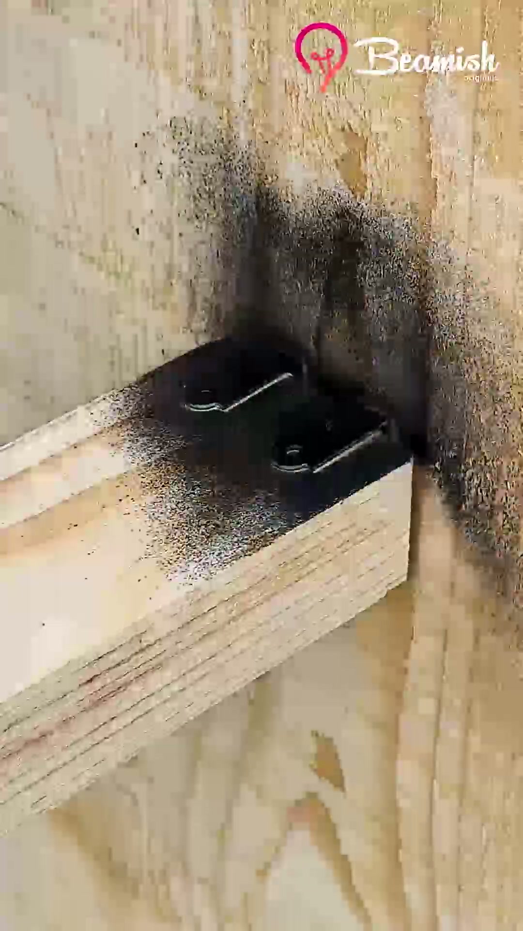 Woodworker's way of solving problems that complicate most builds #diy # ...