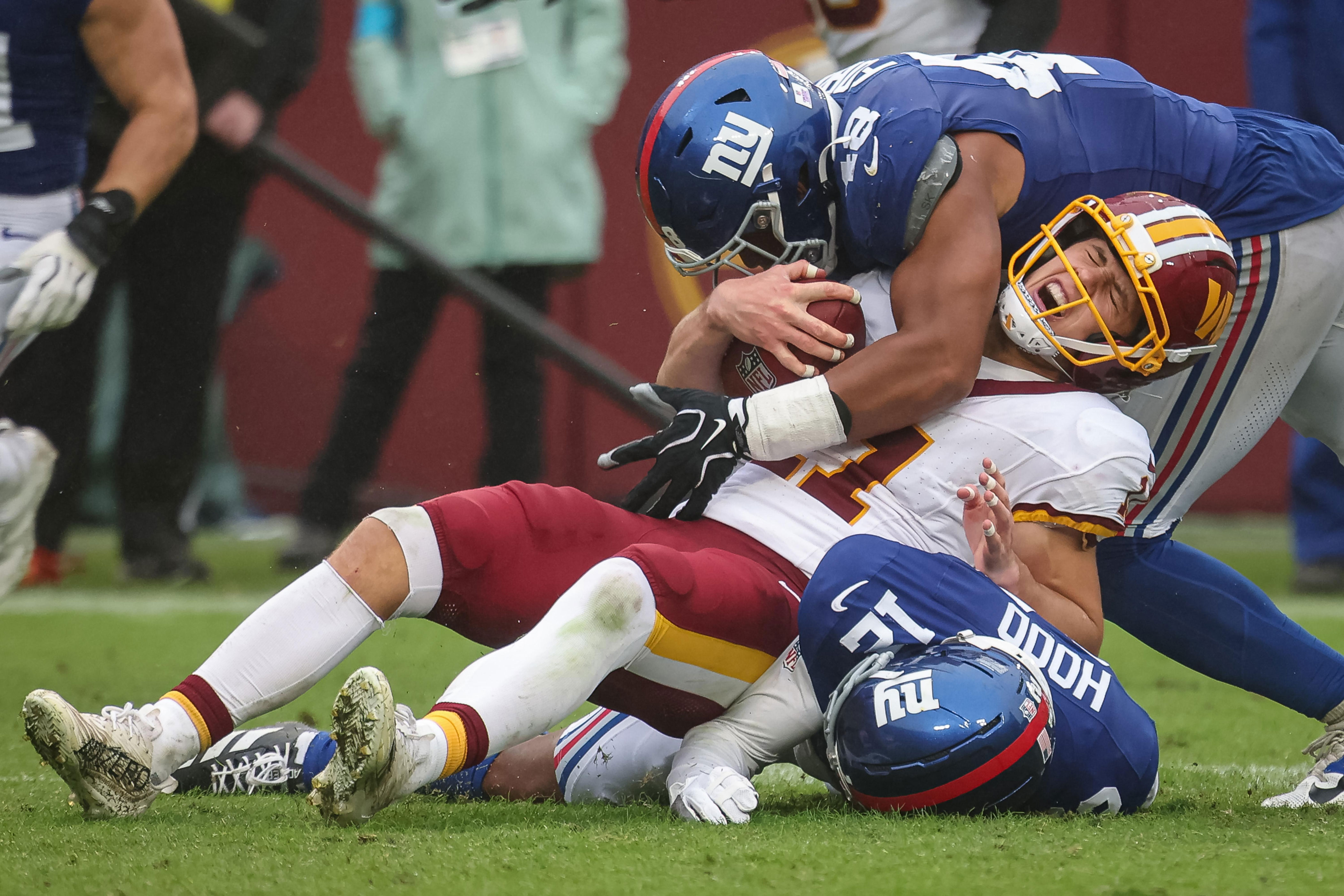 NY Giants sign OLB Trace Ford to the 53-man roster