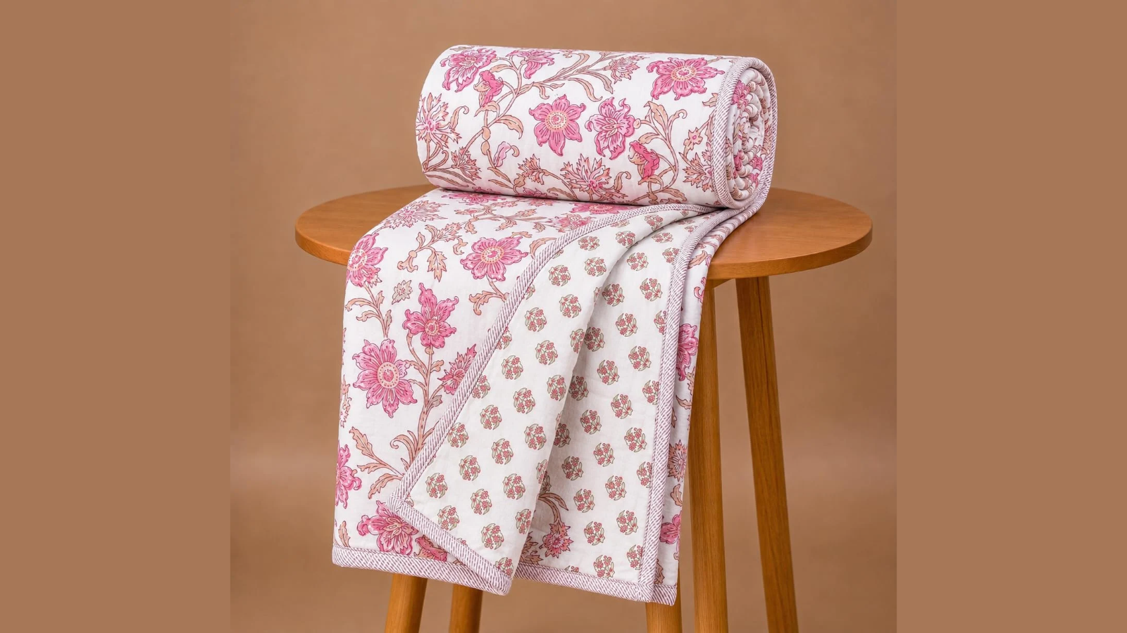 5 dohar blankets on Amazon that are perfect for AC rooms and mild winters