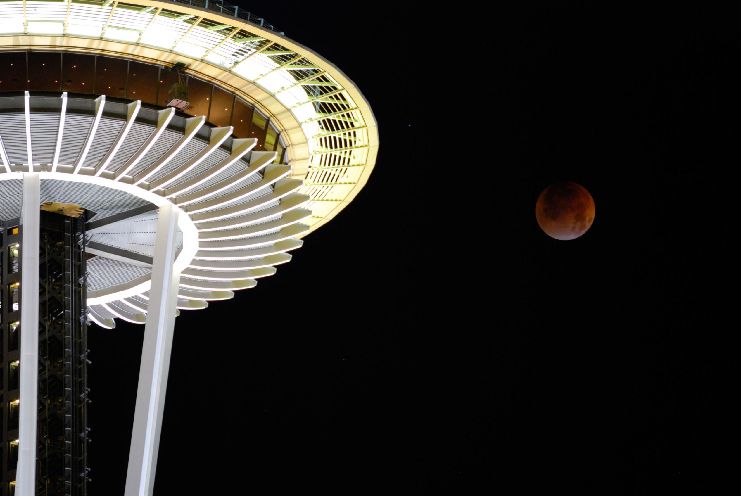 30 epic eclipse photos