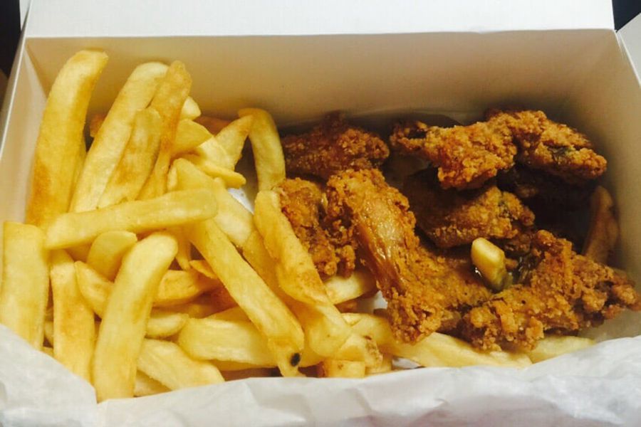 The Best Hole-in-the-Wall Joint for Fried Chicken in Every State
