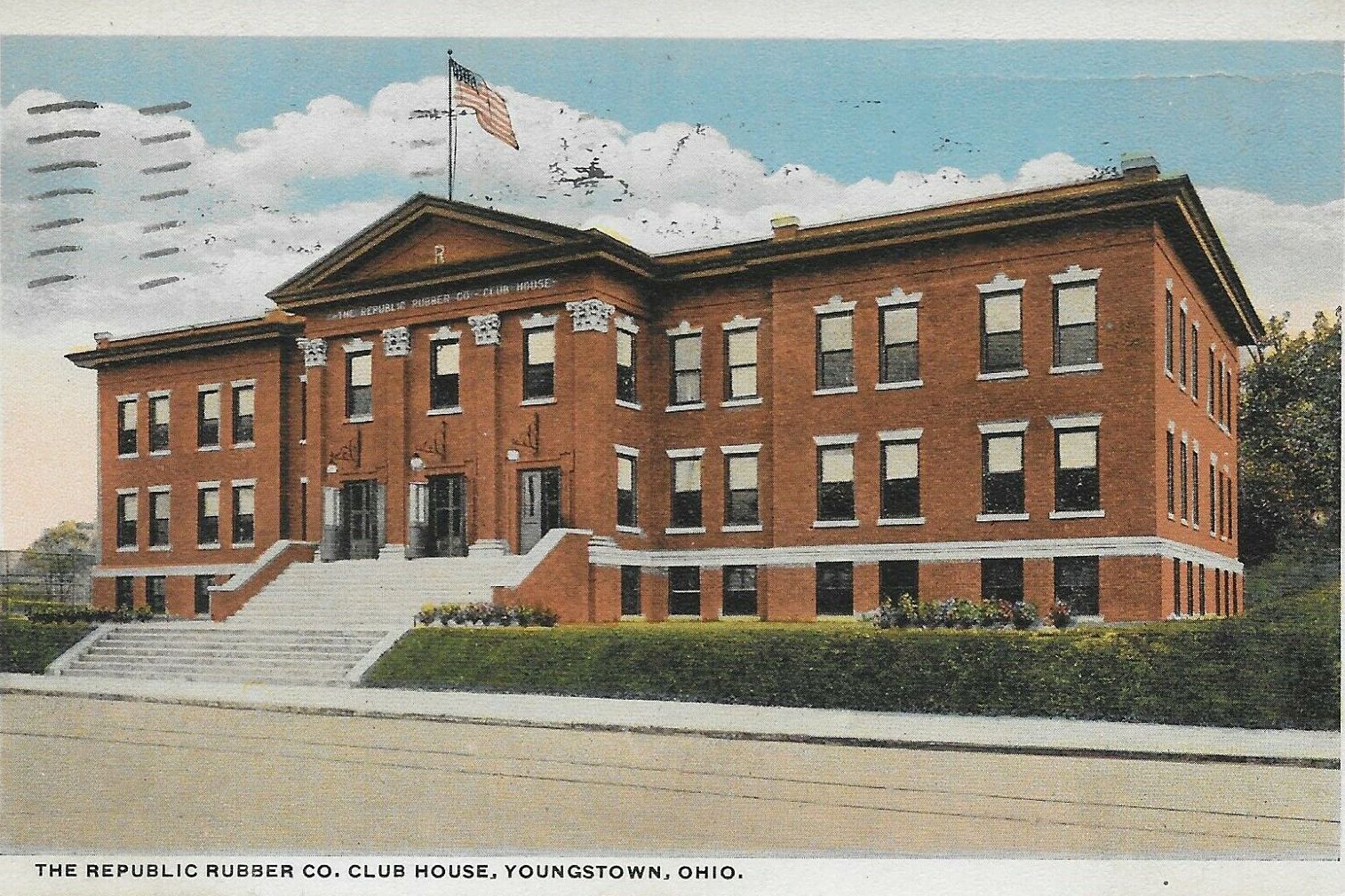 Photos of Abandoned American Factories That Will Give You Chills