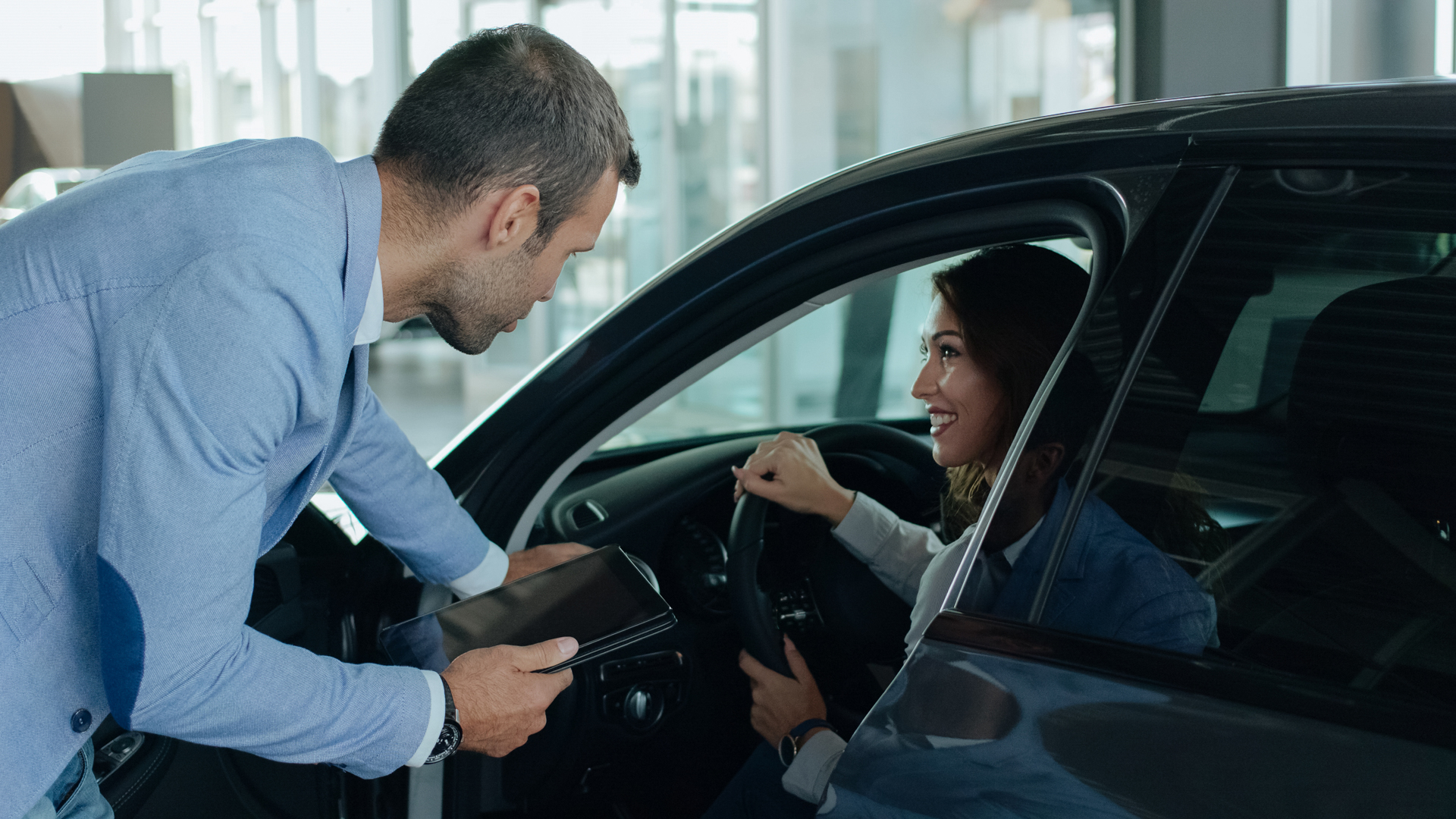 28 Tips for Negotiating With Car Dealers