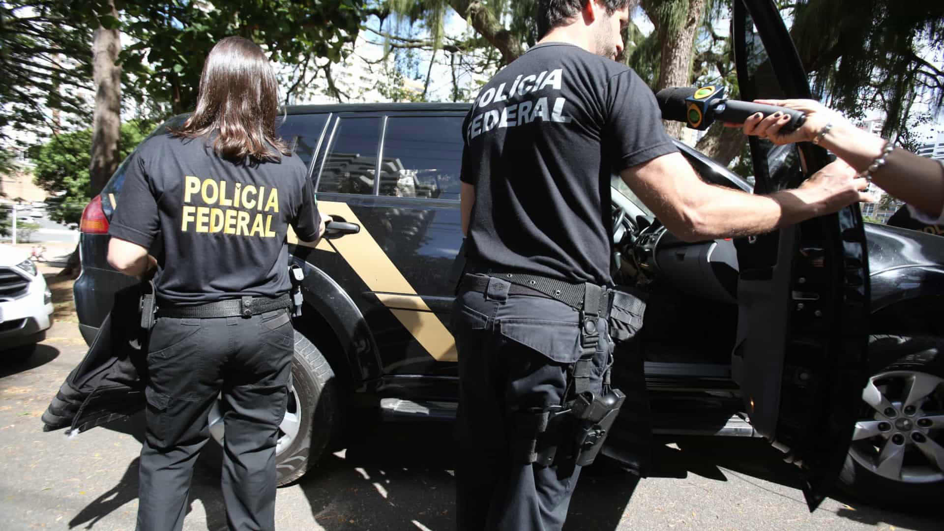 PF cumpre mandados em 7 estados, em nova fase da Operação Lesa Pátria PF cumpre mandados em 7 estados, em nova fase da Operação Lesa Pátria