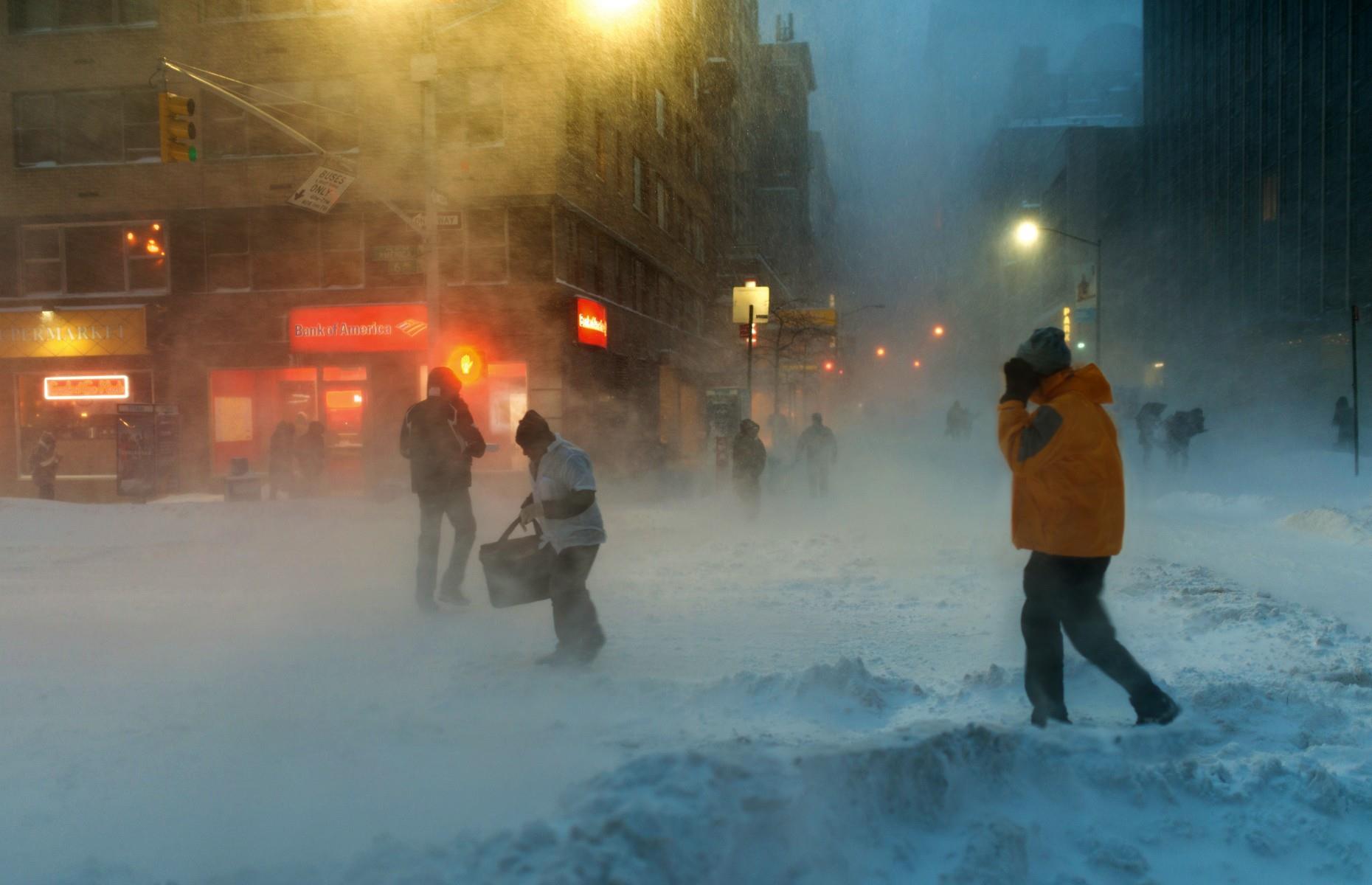 21 Extreme Weather Photos That Capture The Raw Power Of Mother Nature