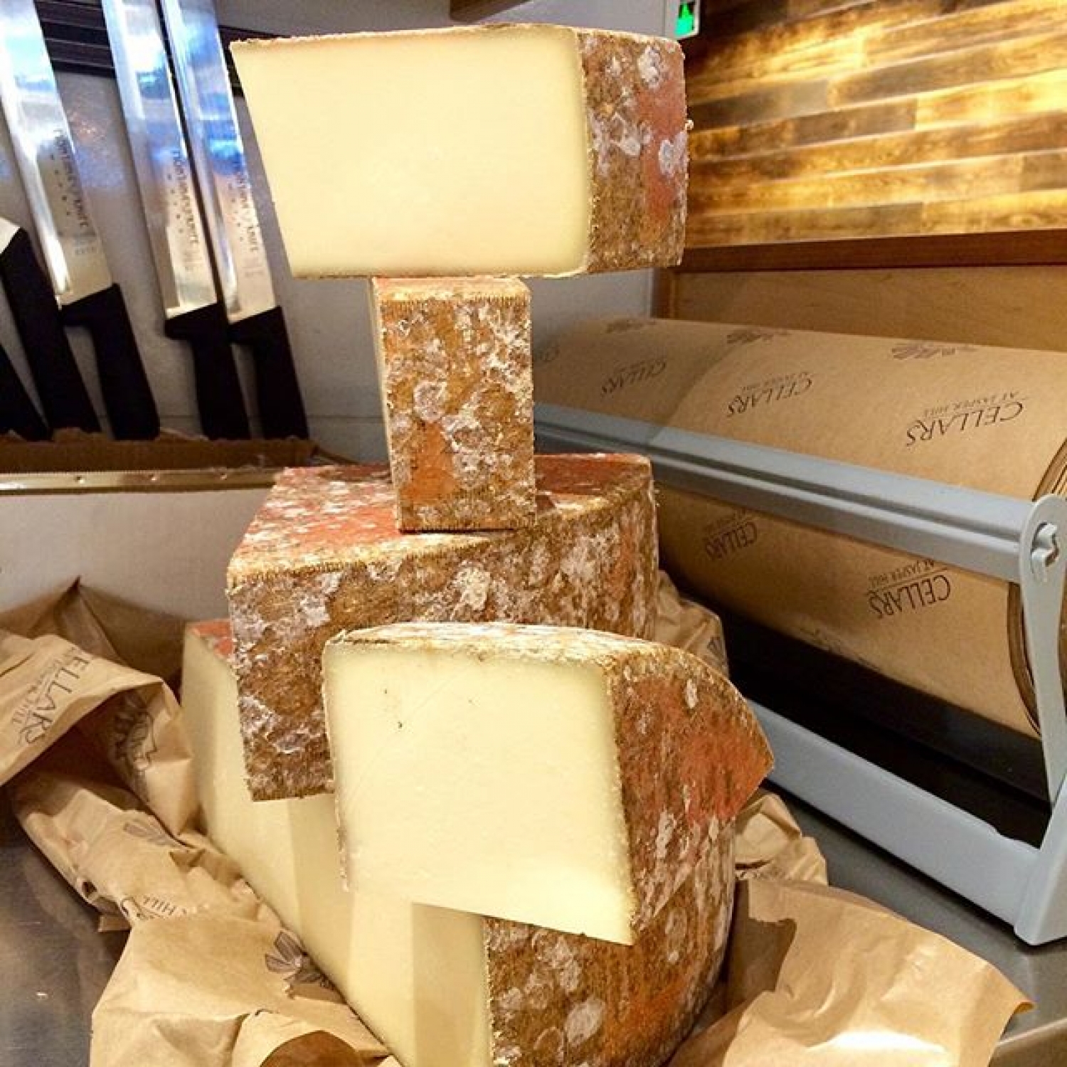 Nós demos a volta ao mundo em 80 queijos, você conhece todos?