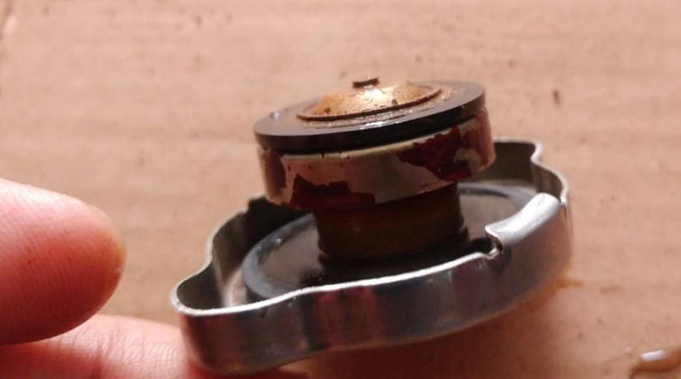 Akhirnya Tahu, Penyebab Air Radiator di Motor Matic Sering Habis