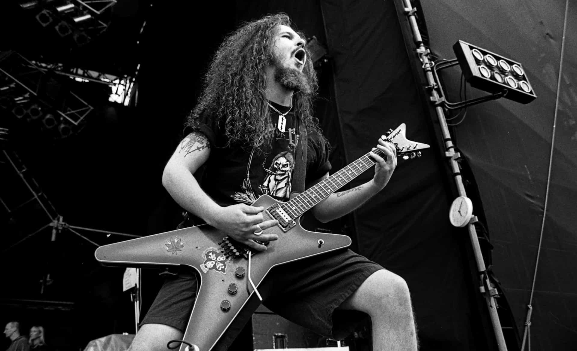 Stars who died in front of their fans