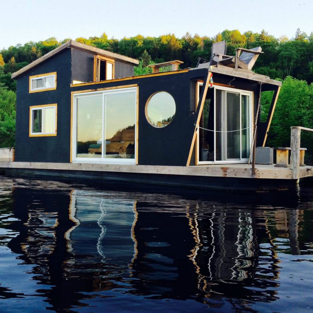 50 Tiny Houses That Actually Float