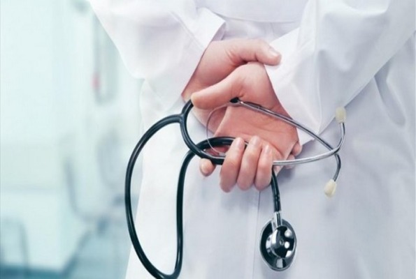 ΙΣΑ προς ΥΠΕΘΑ: Αδικία για τους γιατρούς η κατάργηση της αναβολής ...