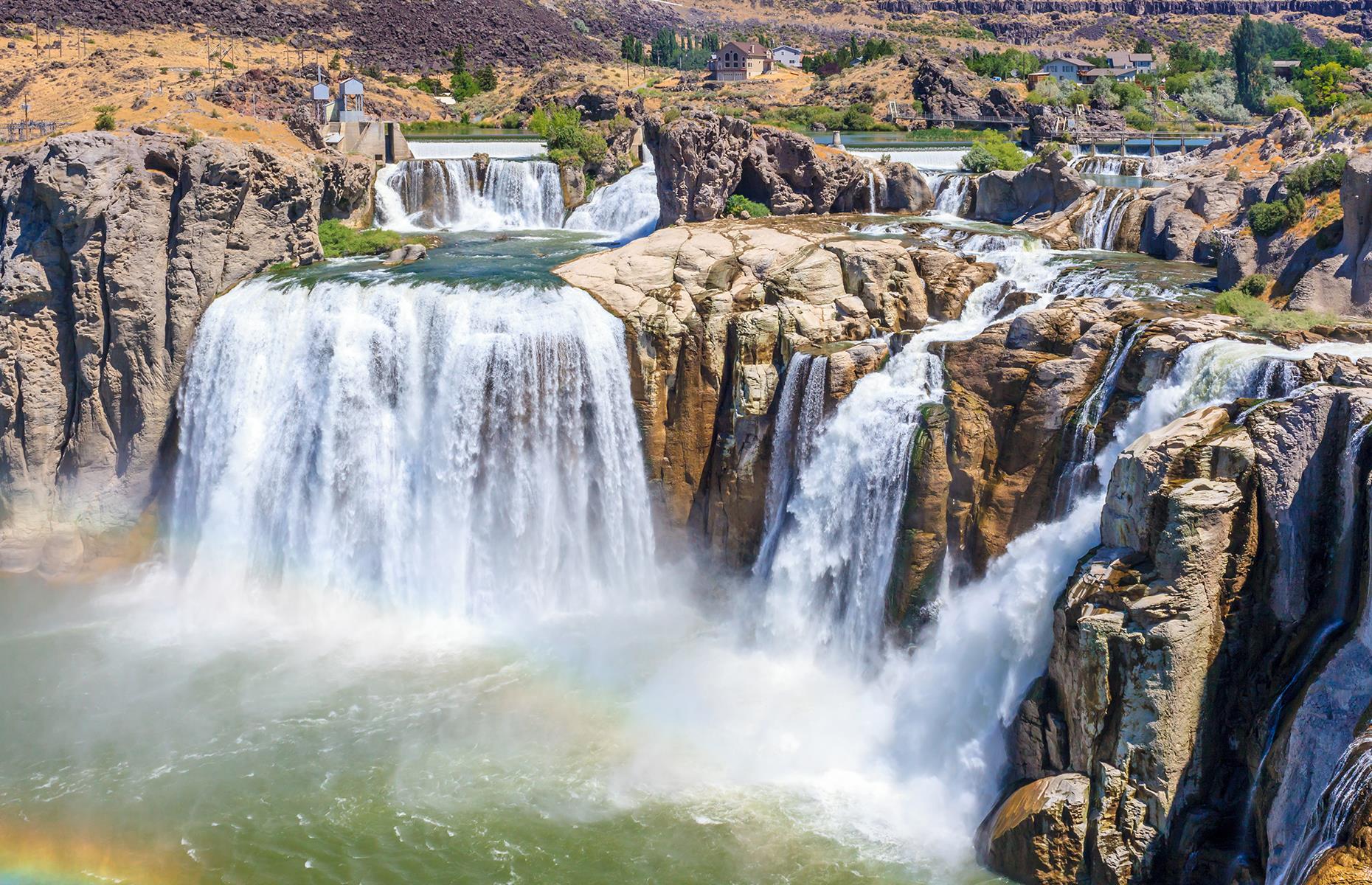 The must-visit iconic landmark in every US state