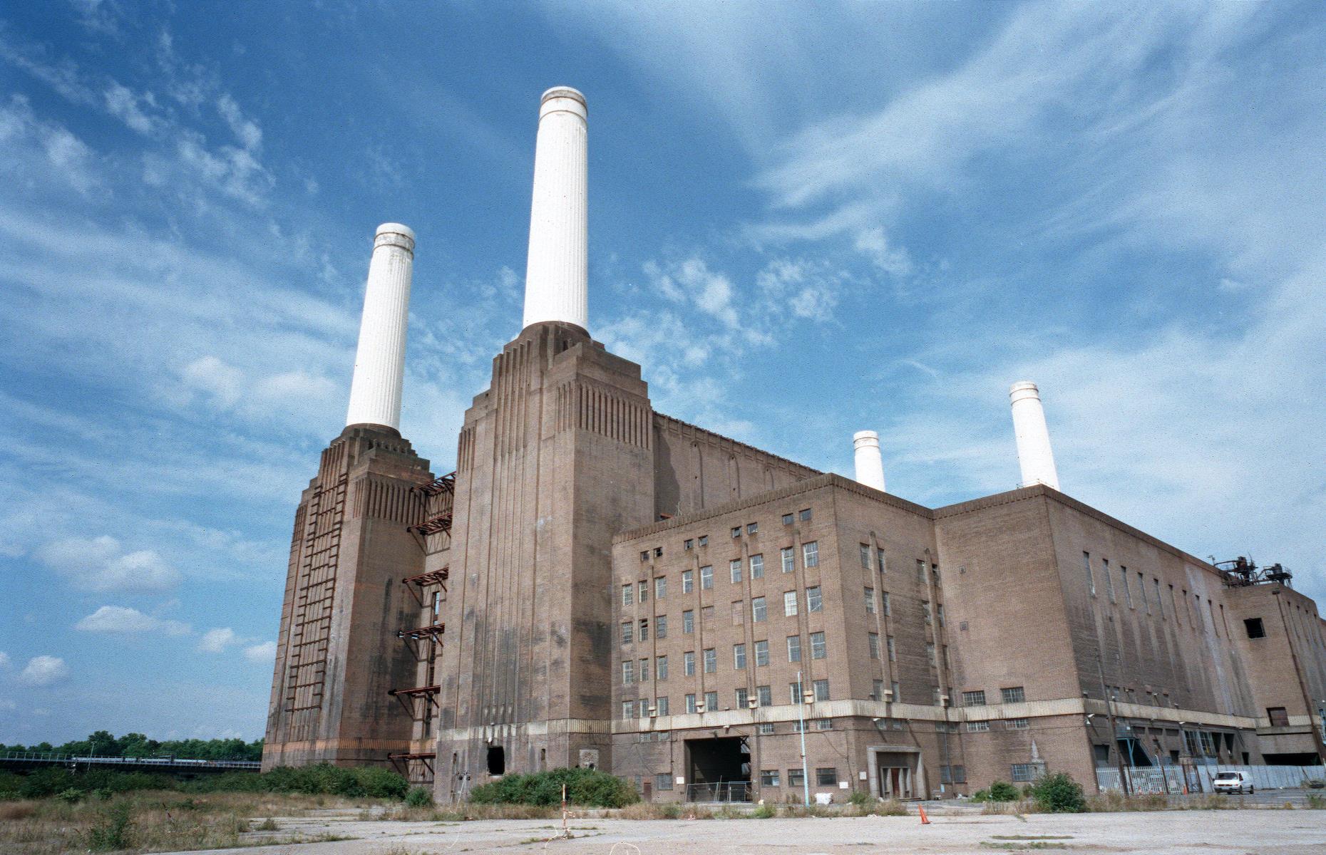 Lost landmarks around the world miraculously restored