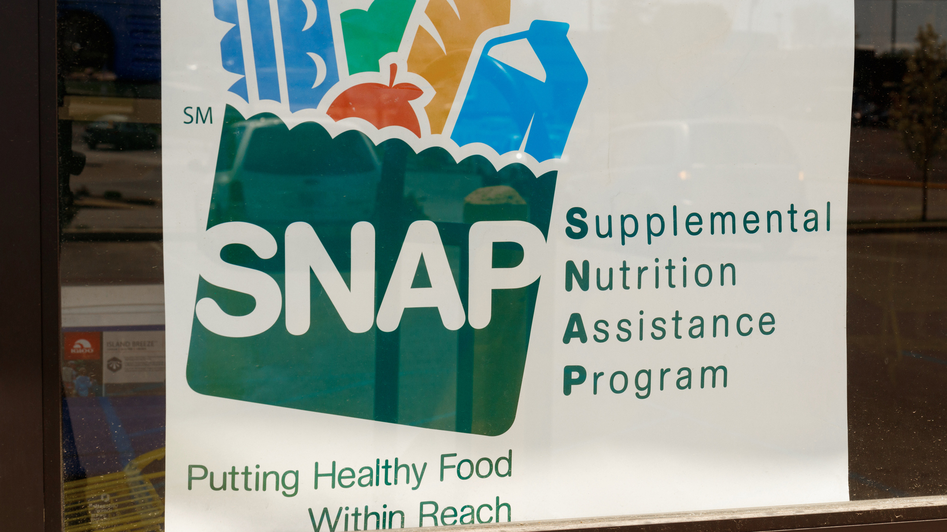 Food Stamps: 4 Major Changes to SNAP in 2025