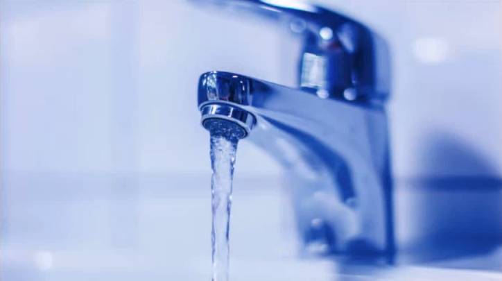 Some residents temporarily left without water following water line break