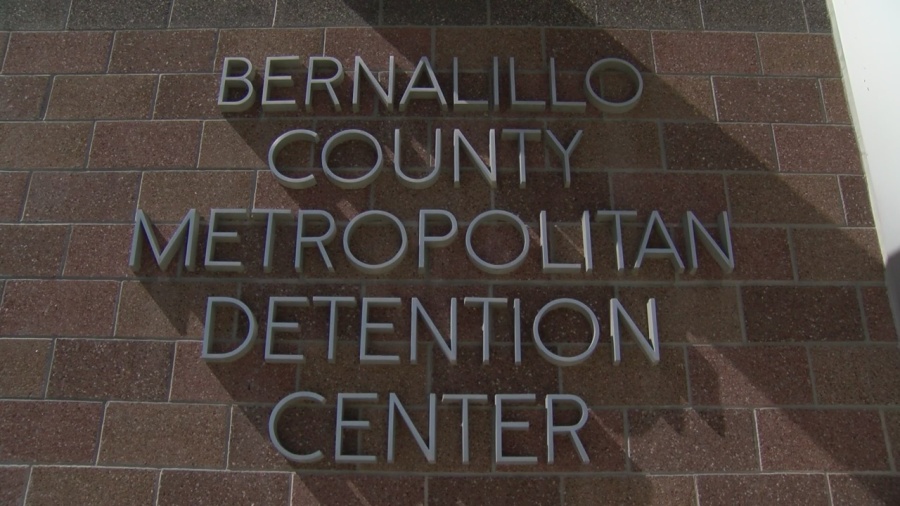 18-year-old dies while in custody at Bernalillo Co. Metropolitan ...