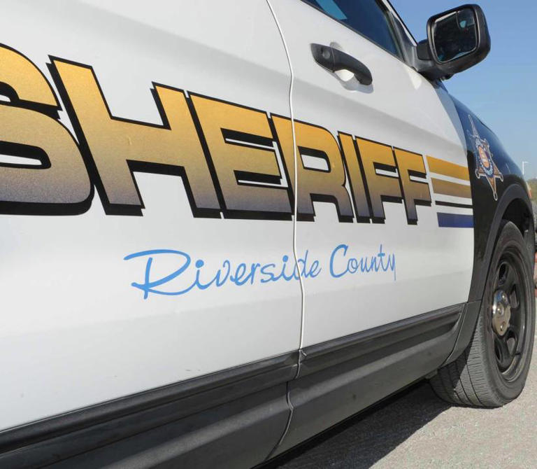Driver dies after violent single-car crash in Lake Elsinore