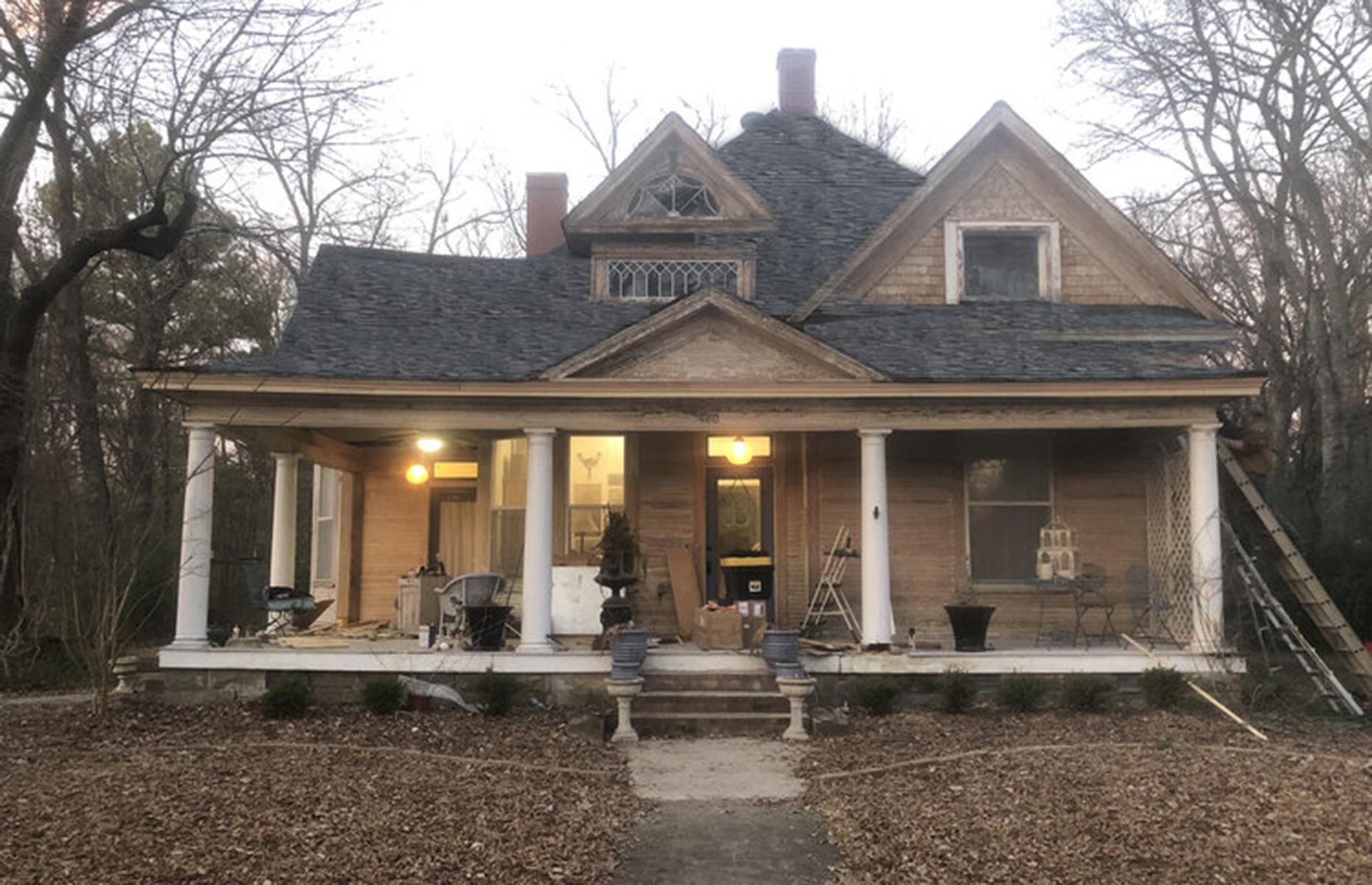 10 abandoned historic residences rescued from ruin and restored to glory