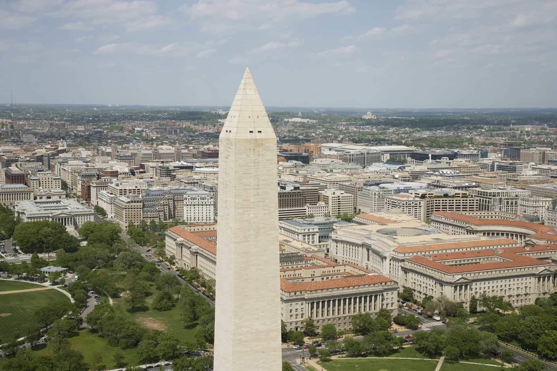 Secret messages hidden in famous statues