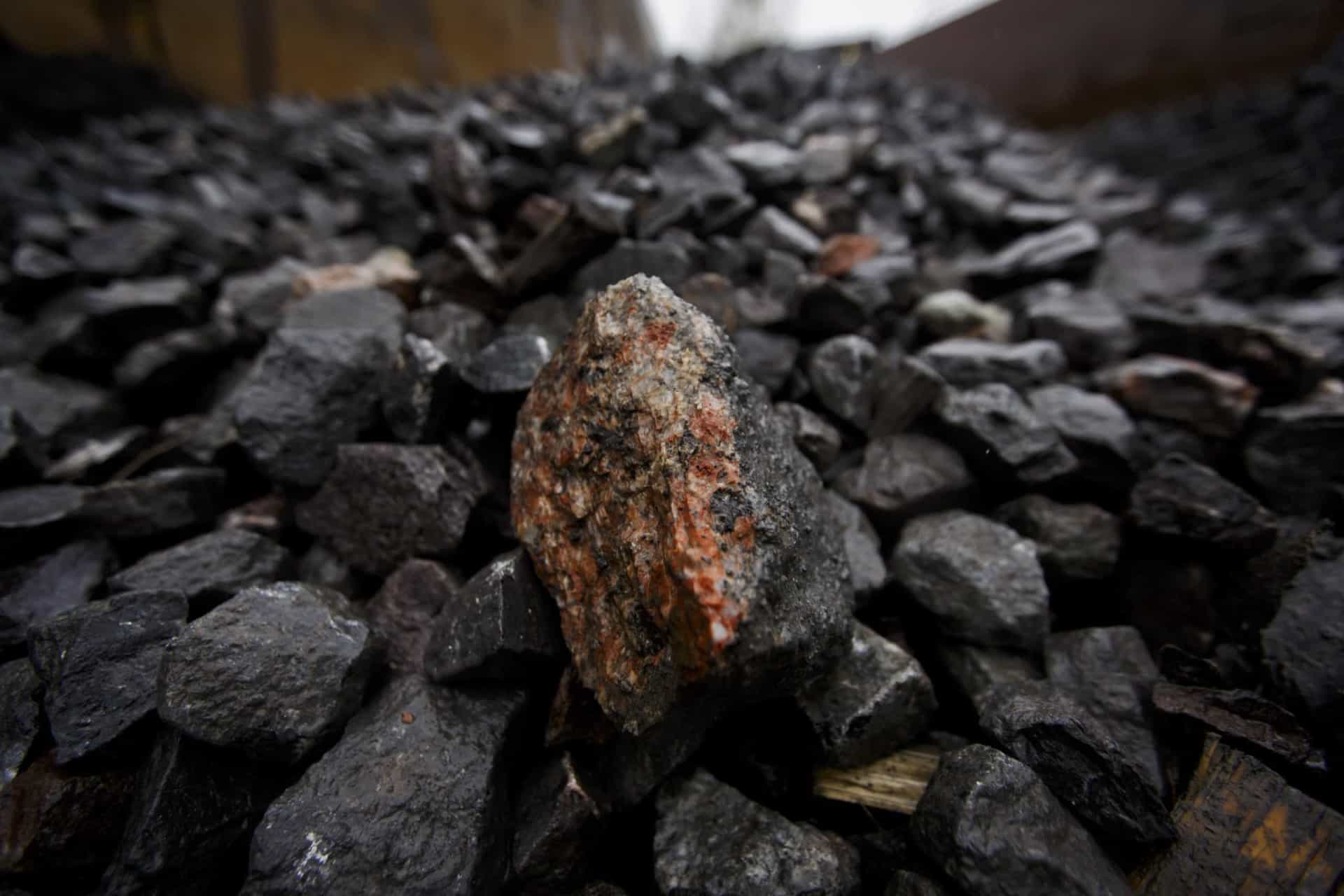 Radioactive facts about uranium