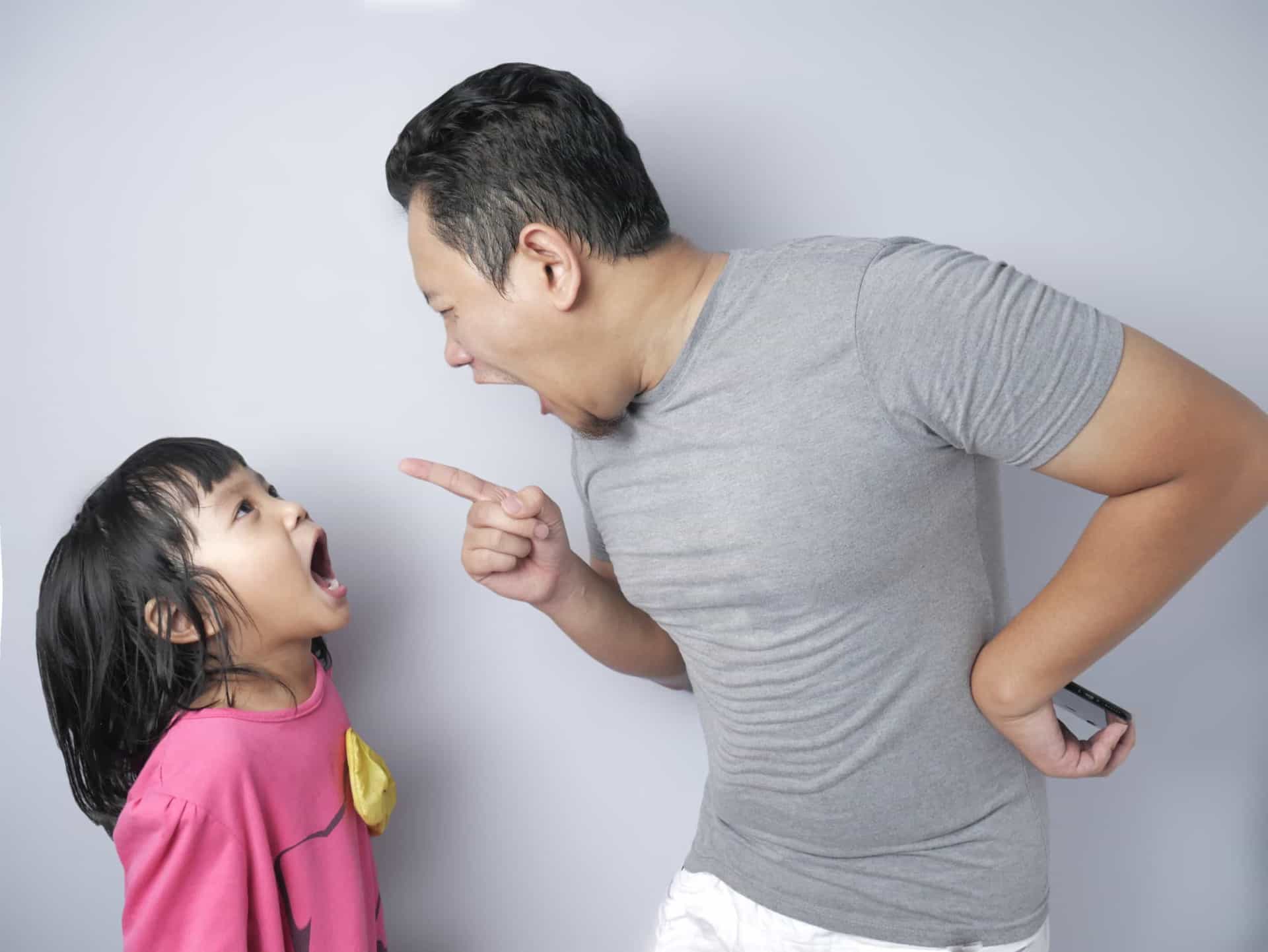 Things parents should never say to their kids