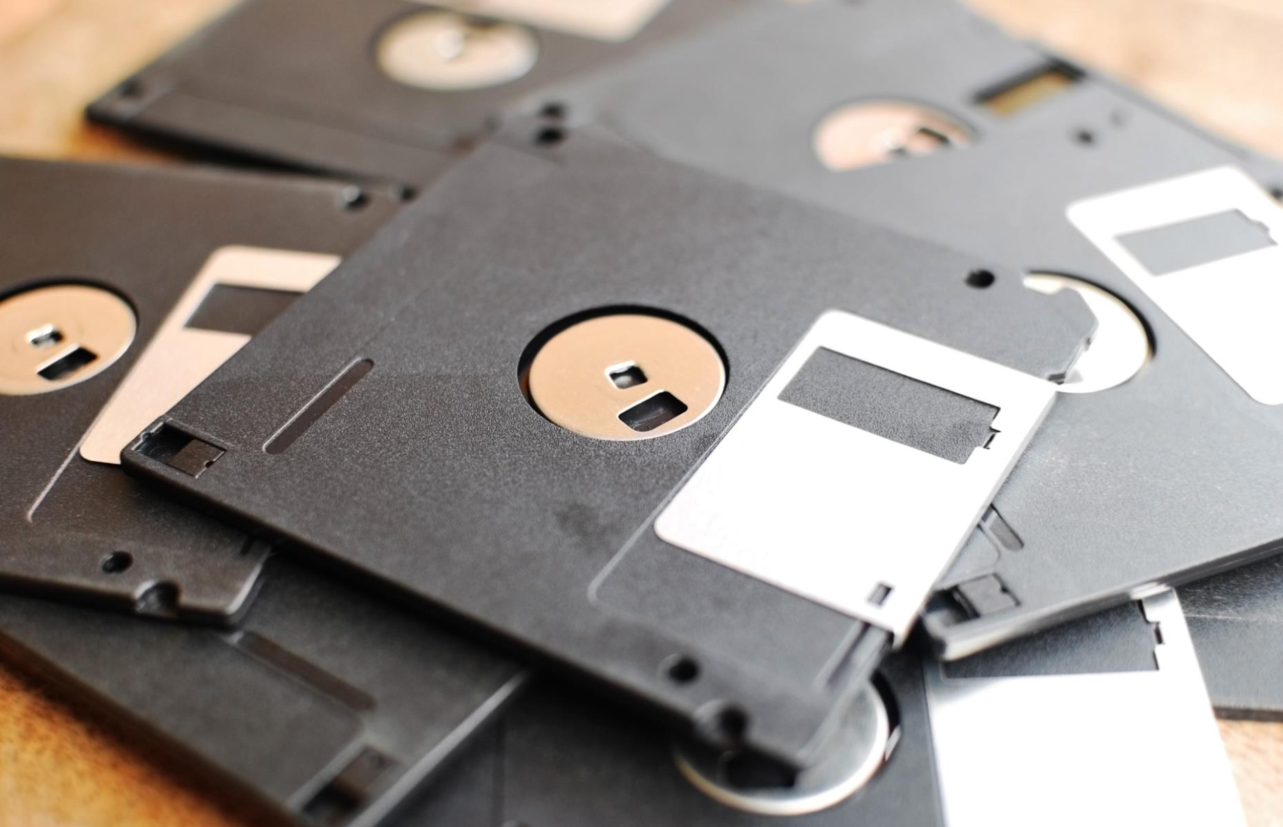 15 supposedly obsolete items that people are still using today