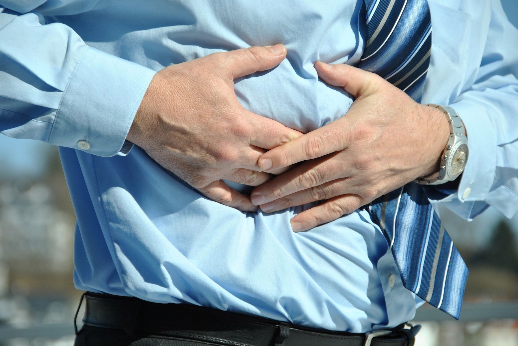 Stomach cancer: 15 warning signs you shouldn’t ignore Stomach cancer: 15 warning signs you shouldn’t ignore
