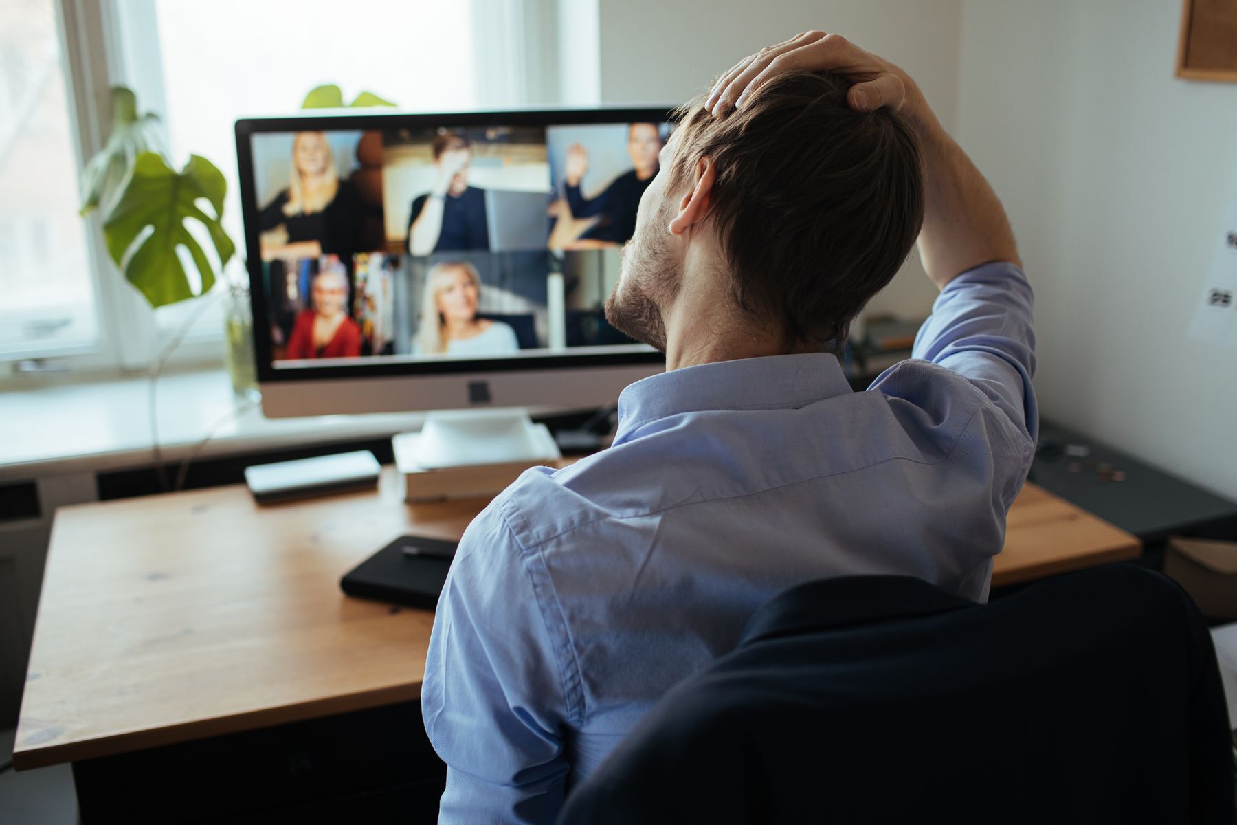 20 signs you have a toxic work environment