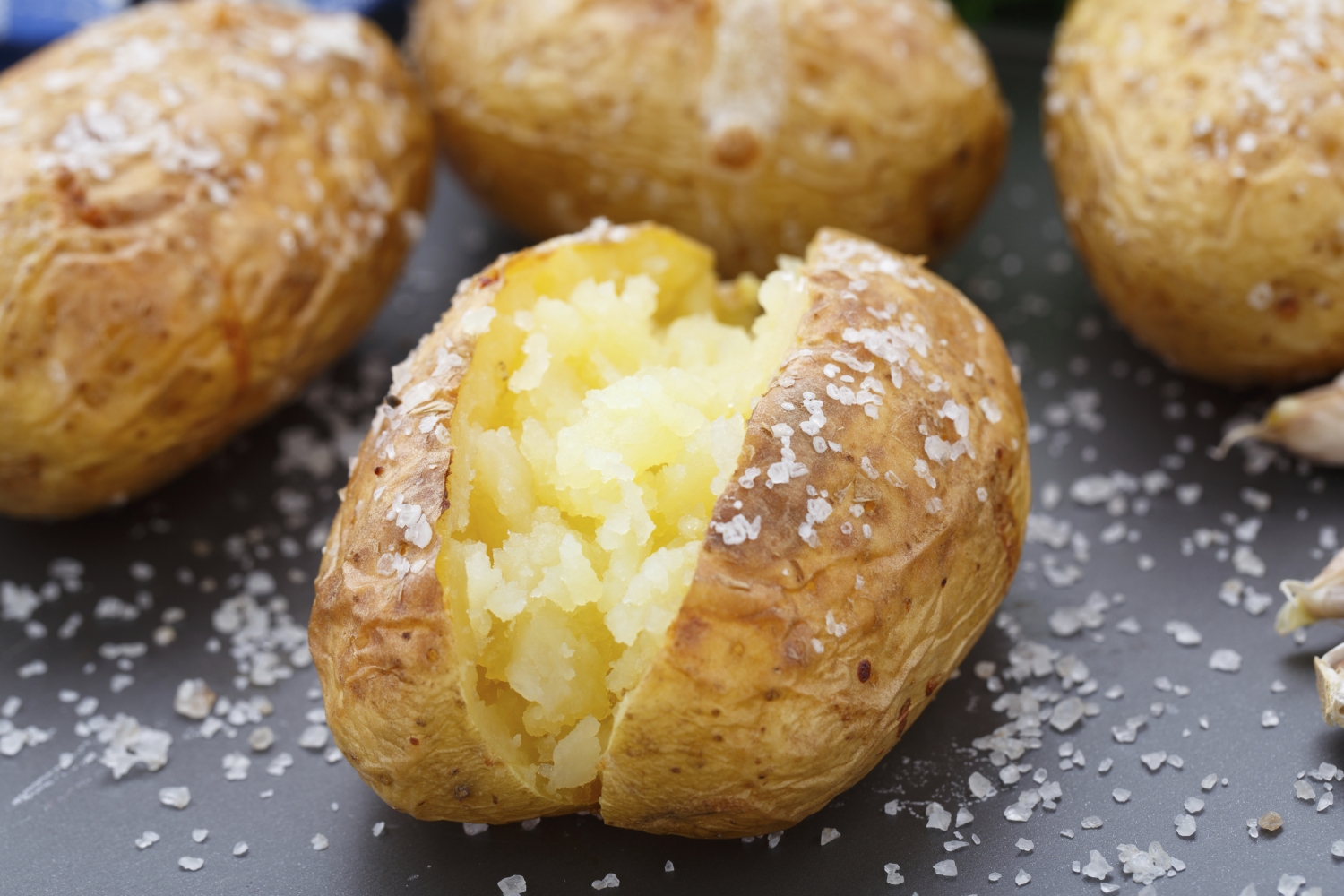 Recheios criativos de batata assada para animar seus jantares da semana