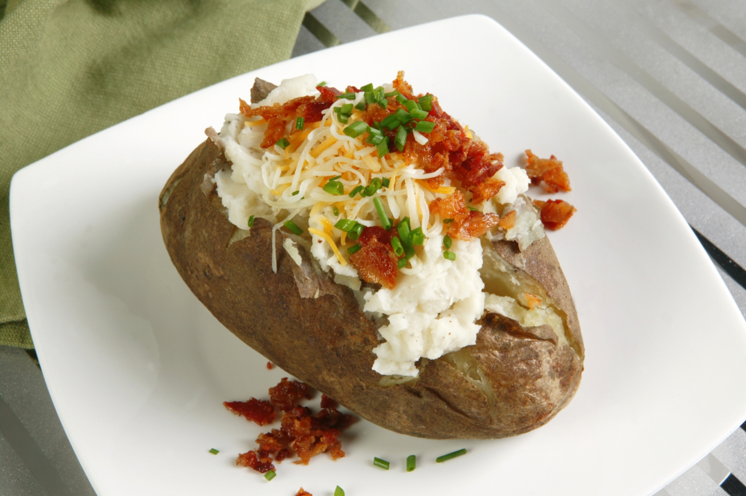 Recheios criativos de batata assada para animar seus jantares da semana