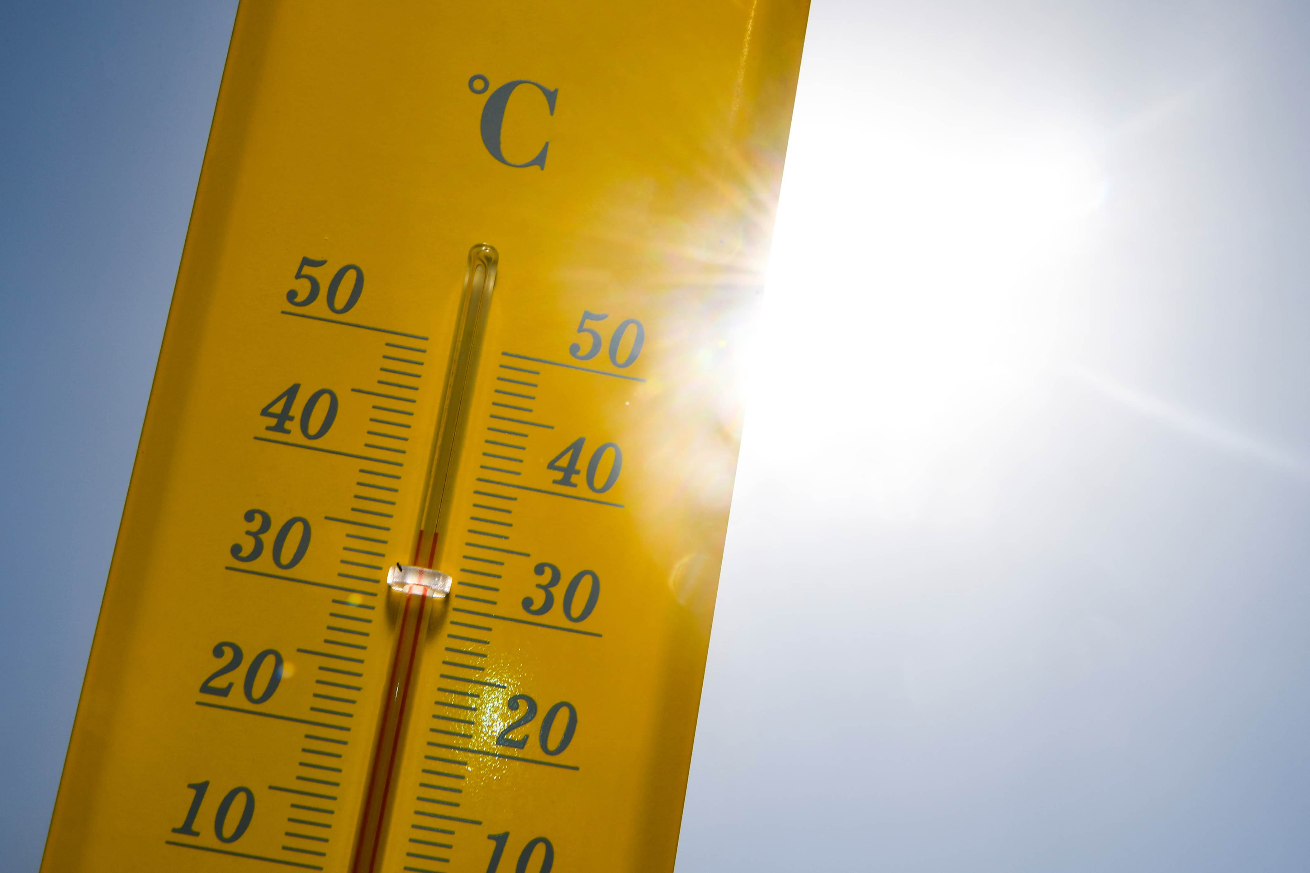 42,2°C dans les Landes, 41,9°C dans l'Allier... 180 records de ...