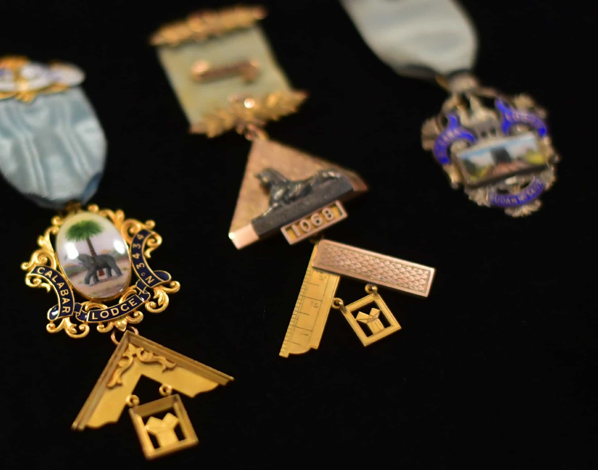 Decoding the symbolism of Freemasonry