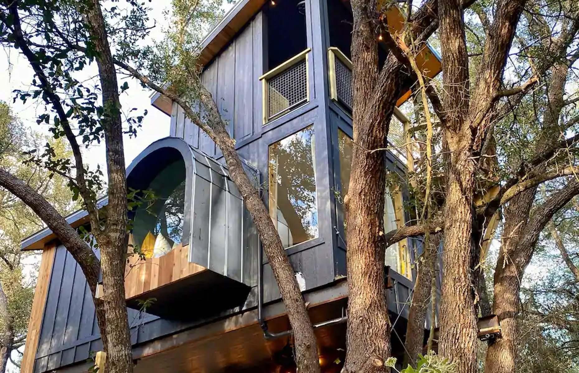 25 Bucket List Treehouse Retreats For An Unforgettable Vacation