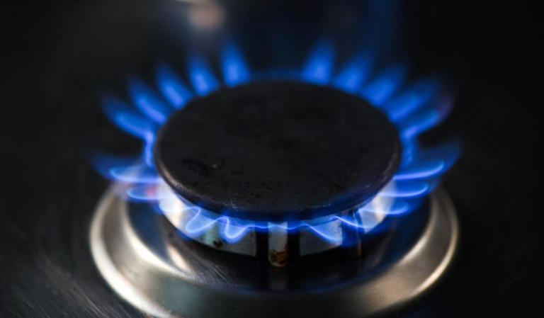 Solane, Petron cut LPG prices for June