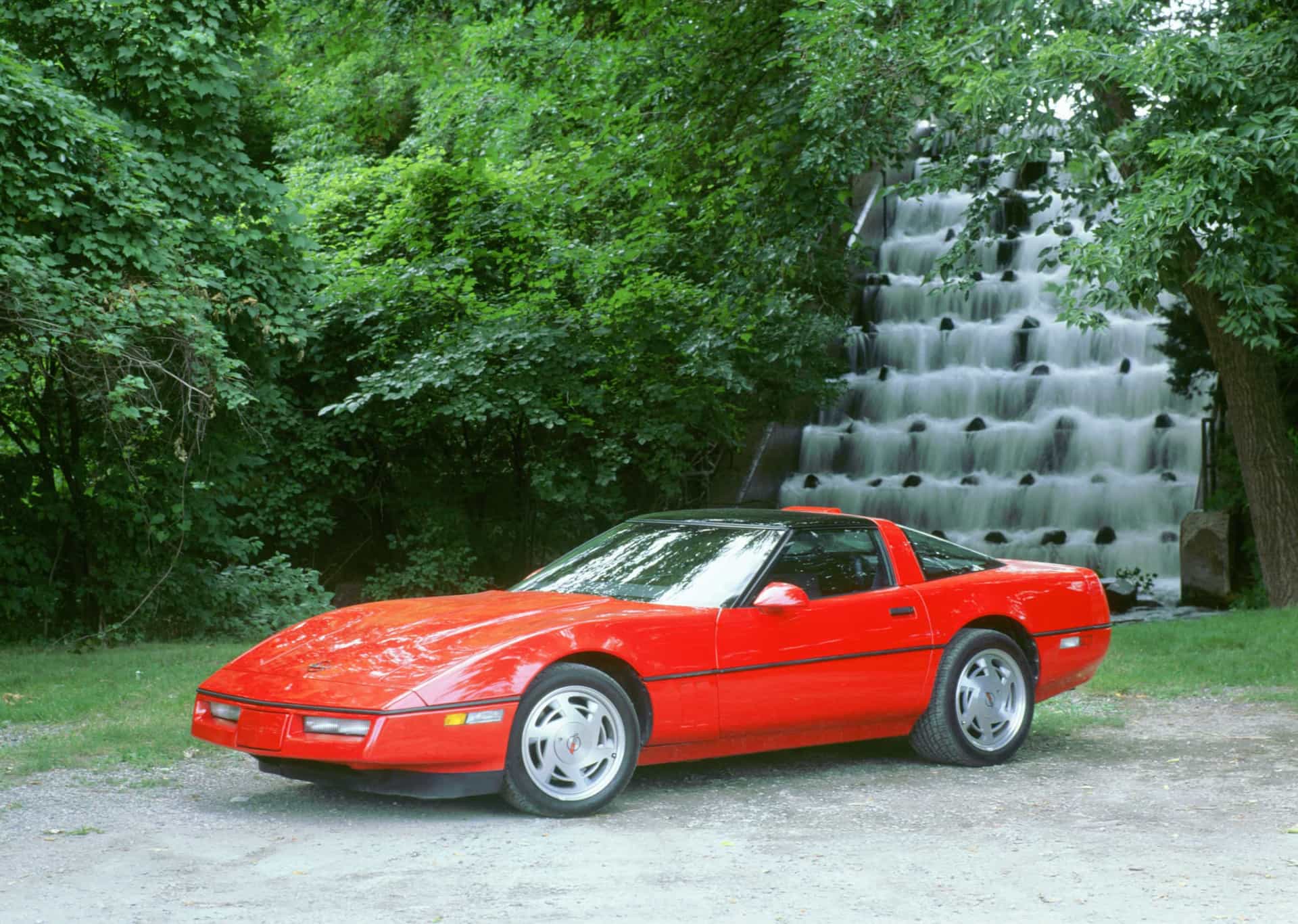 Discover the history of the iconic Chevrolet Corvette
