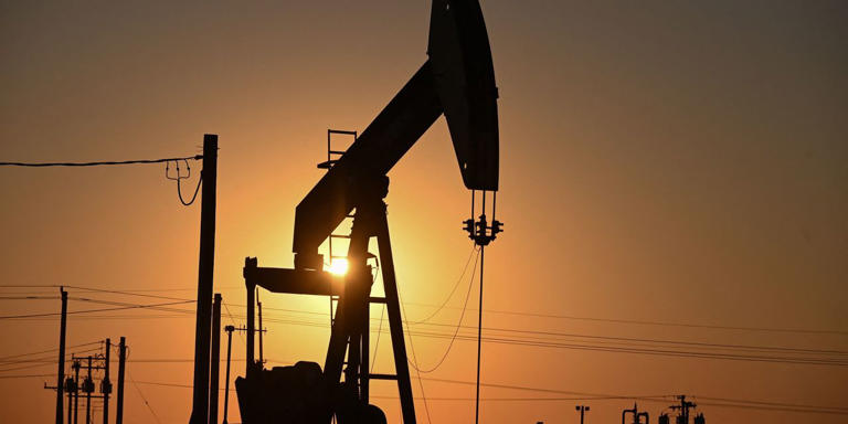 Oil prices shake off tariff worries to finish higher after 3 straight ...
